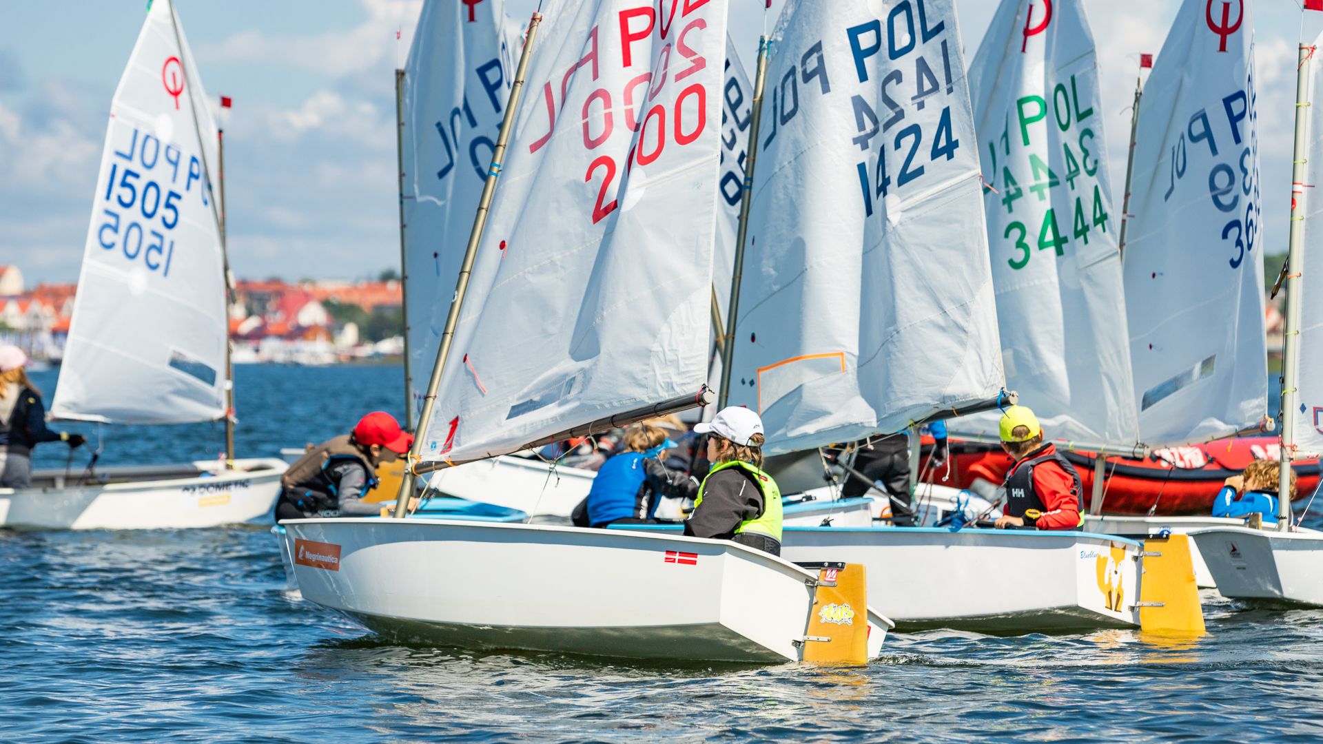Żeglarstwo i sporty wodne na Mazurach - I Mazurskei Targi Słońce i Woda ...
